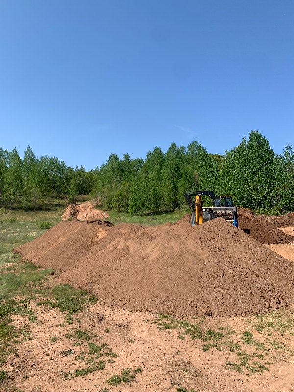 Freshly screen topsoil | Plants, Fertilizer & Soil | Annapolis Valley ...