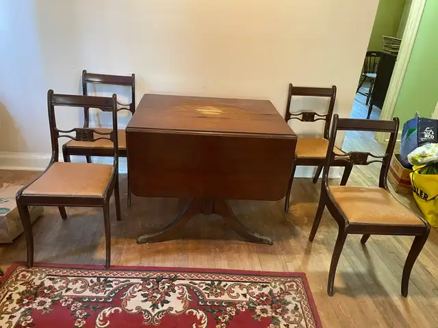 Dining Room Drop-Leaf Table with Extender | Dining Tables & Sets | City ...