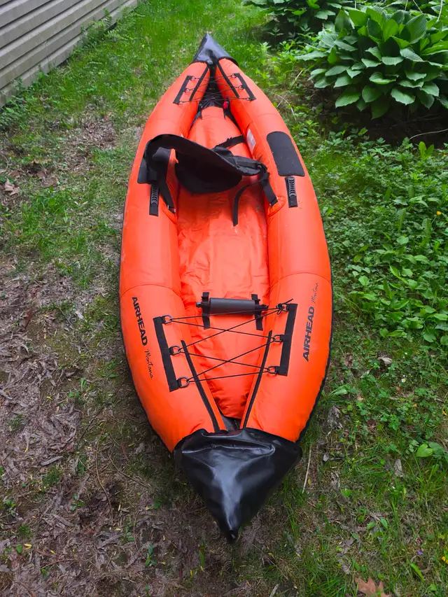 KAYAK AIRHEAD 300 LBS | Canoes, Kayaks & Paddles | Laurentides | Free ...