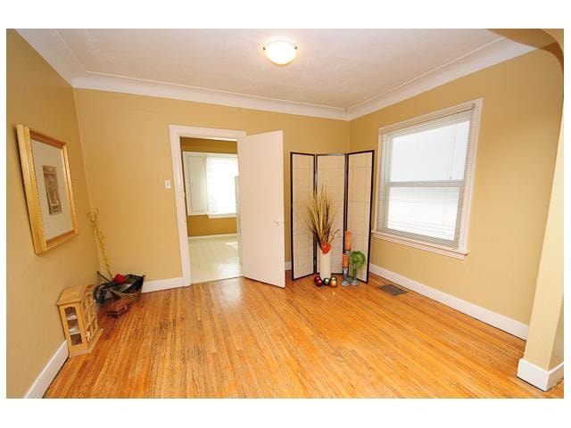 Walk to UA,Whyte&109, 2 Br, Main Floor Unit, MUST SEE, Ava Aug 1 | Long ...