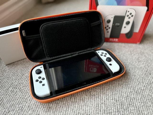 Nintendo Switch OLED (white), carry case. ‘As new’ condition ...