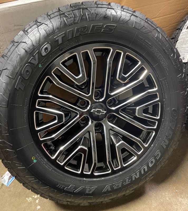 2019-2022 Chevy Silverdo Tahoe Toyo Open Country ATIII wheels | Tires ...