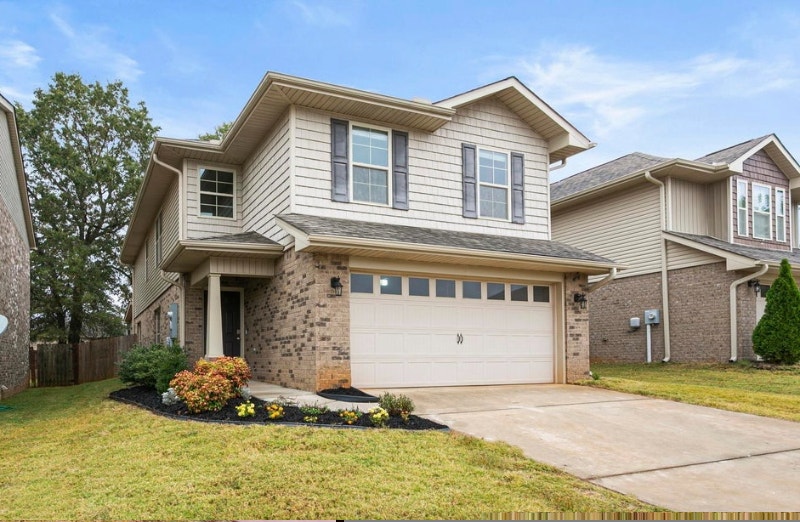 Motivated seller looking to sell in Brampton (Distress sale) | Houses ...