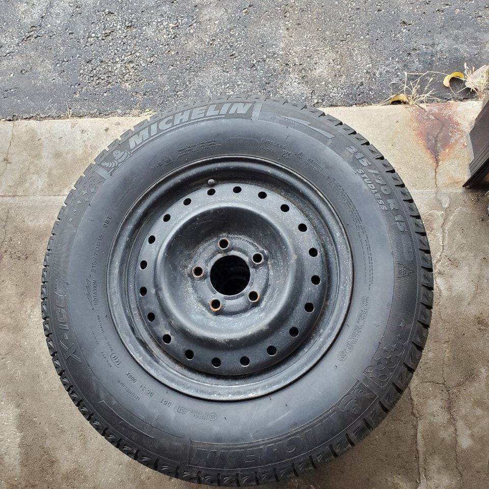 215/70 R15 Michelin X-Ice Winter Tires | Tires & Rims | Barrie | Free ...