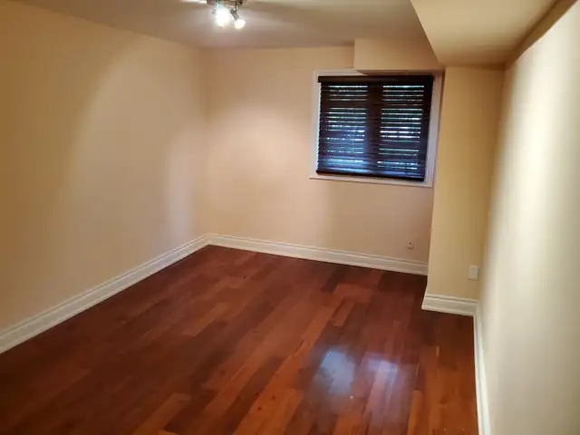 1 bedroom apt in a house, ground level (not a basement)Etobicoke | Long ...