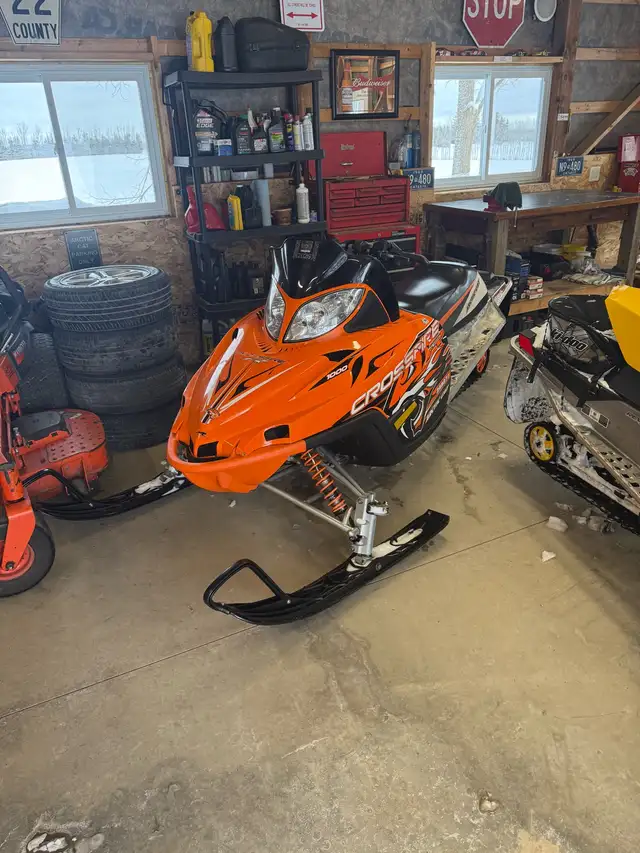 2009 Crossfire R 1000 | Snowmobiles | Oakville / Halton Region | Free ...