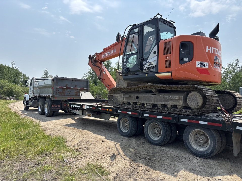 2017 hitachi zx135-6us | Heavy Equipment | Winnipeg | Free local ...