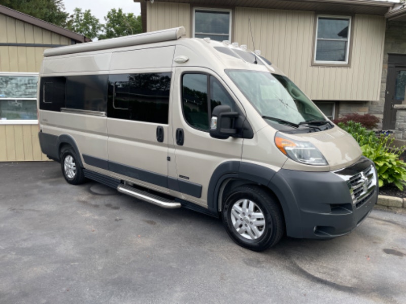 2018 Roadtrek Simplicity | RVs & Motorhomes | Hamilton | Kijiji