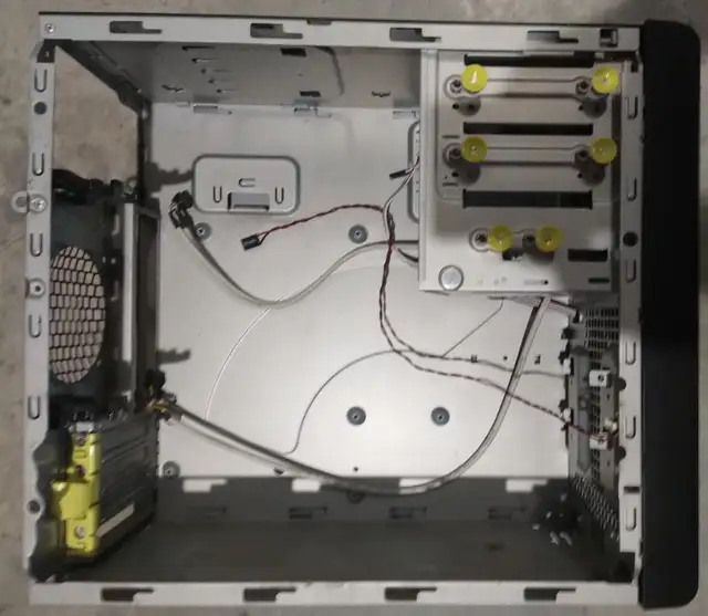 Retro ATX Case missing one side Panel | System Components | Ottawa ...