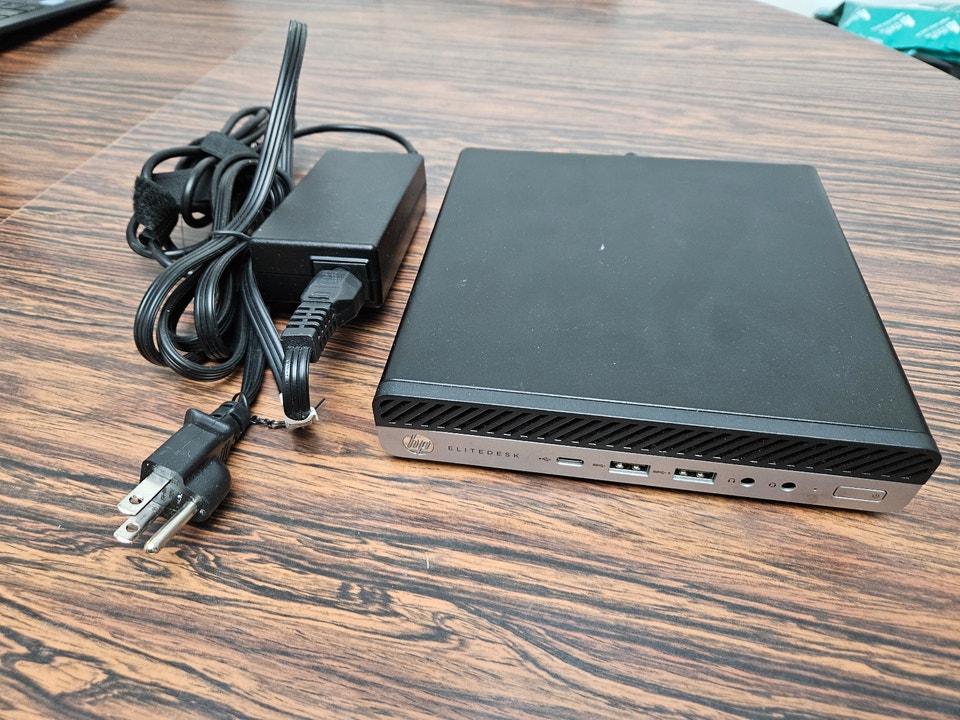 HP EliteDesk 705 G4 - Windows 10 - Like New | Desktop Computers ...