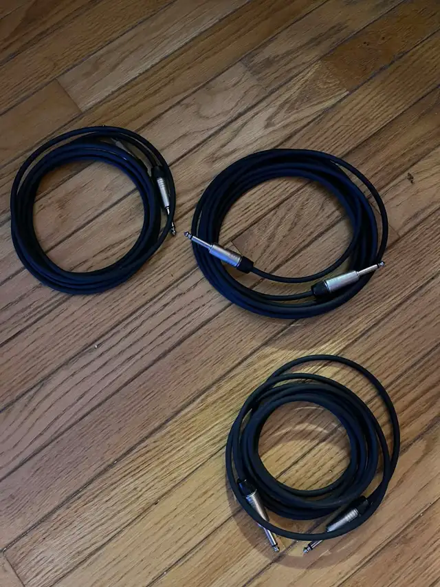 5 - String Ibanez Bass SDGR Model- SR305 Dx, Hard Shell Case, St ...