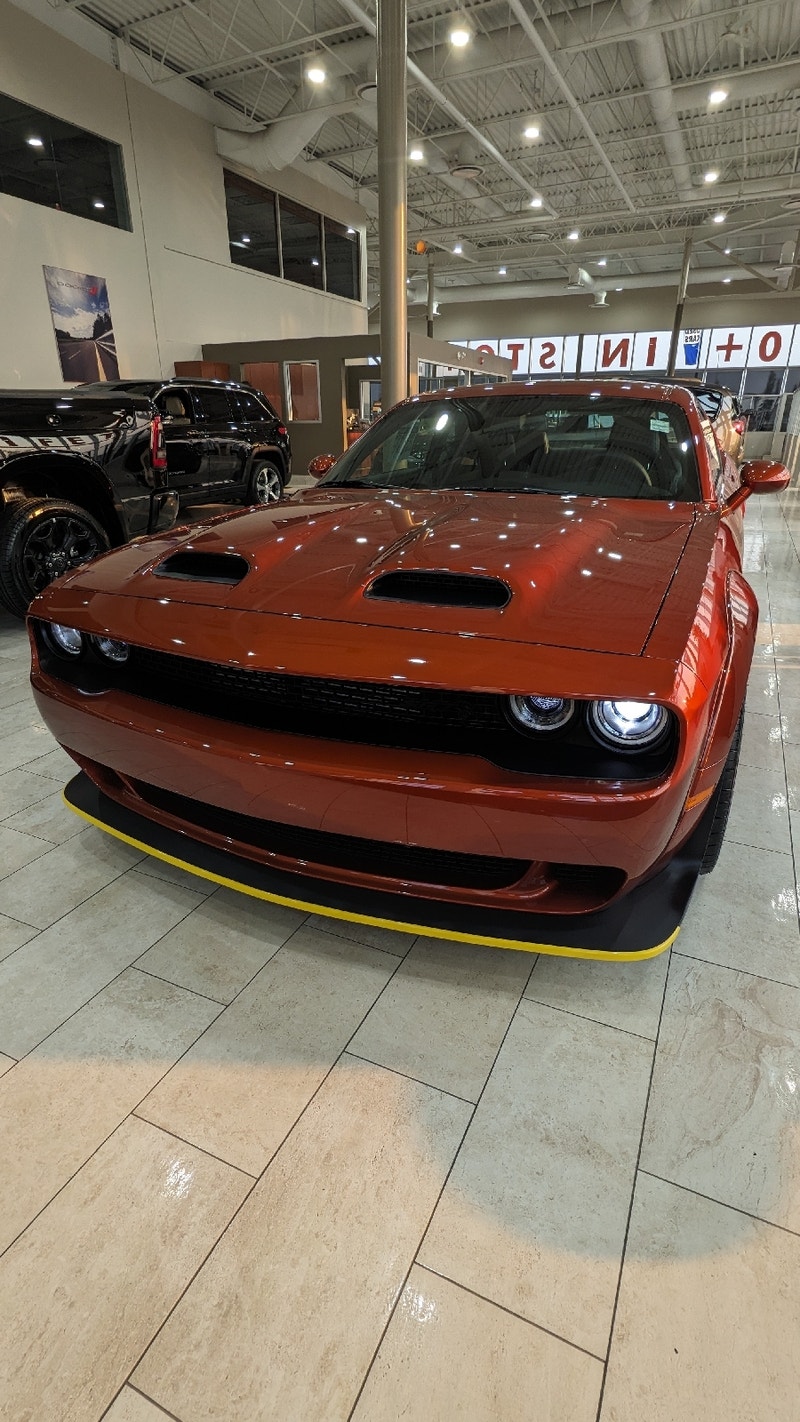 2023 Dodge Challenger SRT Hellcat Red-eye Widebody SinnamonStick | Cars ...