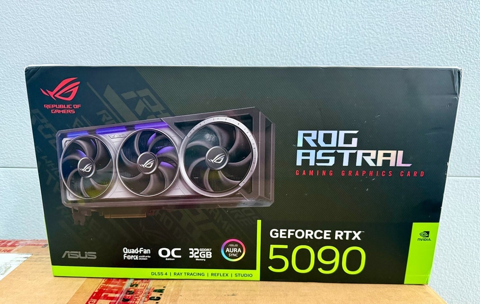 ASUS ROG Astral GeForce RTX 5090 OC 32GB GDDR7 - NEW, IN HAND | General ...