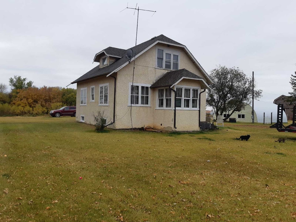 Farm House melfort sk | Room Rentals & Roommates | Prince Albert | Free ...