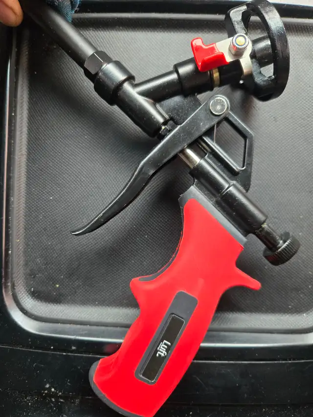 Spray Foam Gun Pro Foam Dispenser | Hand Tools | City of Toronto | Free ...