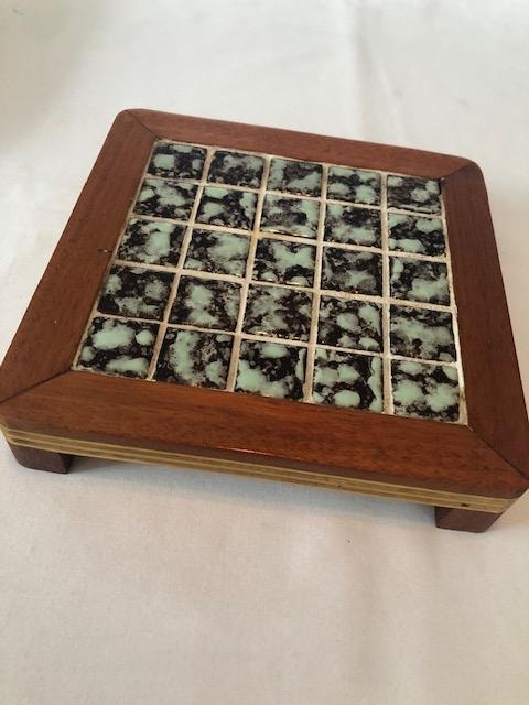 VINTAGE WOOD AND TILES TRIVET | Arts & Collectibles | West Island ...