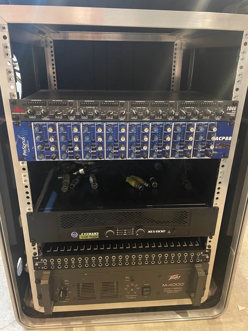 DBX 1046 Quad Compressor Rack-Mount | Pro Audio & Recording Equipment ...