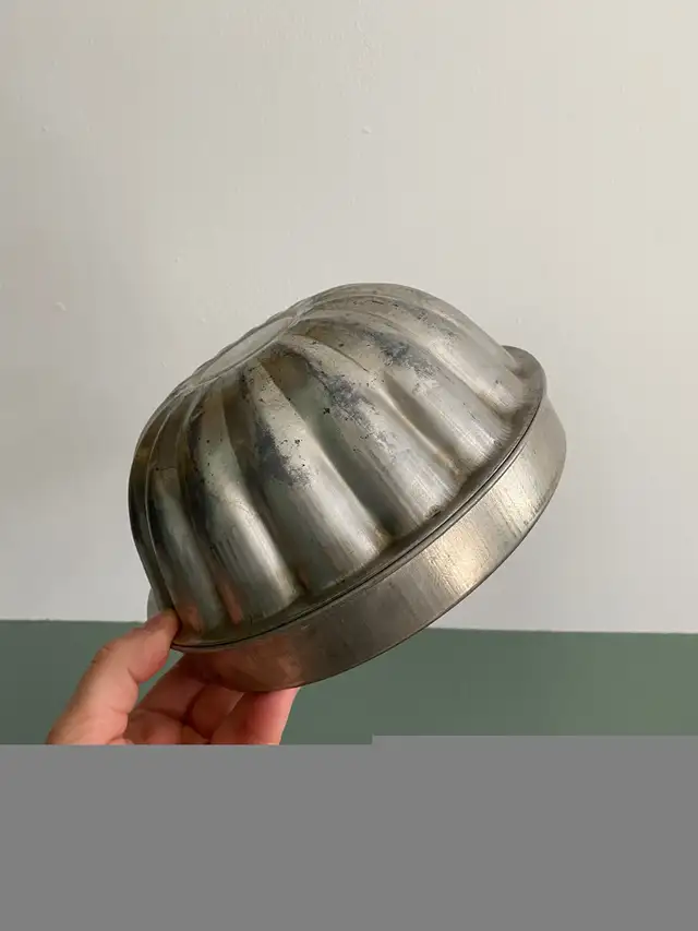 Vintage Tin Steamed Christmas Pudding Mold Made inEngland | Kitchen ...