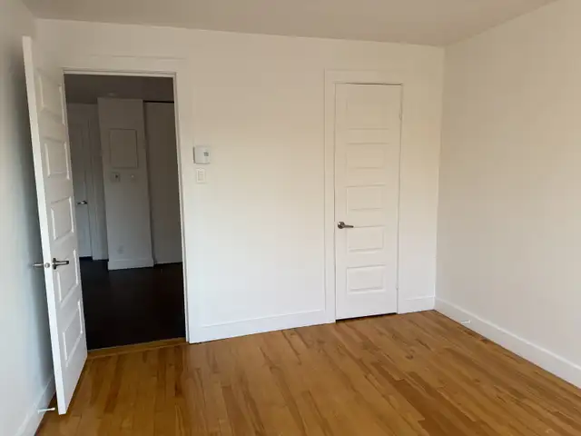 Superbe 4 1/2 rénové dans Rosemont | Long Term Rentals | City of ...