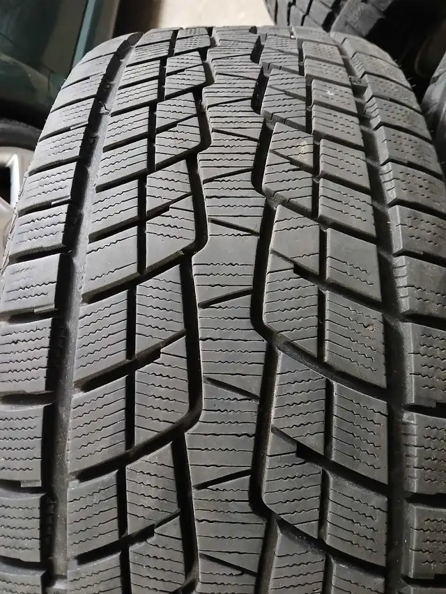 JEEP Grand Cherokee Rims & Starfire Winter Tires | Tires & Rims | City ...