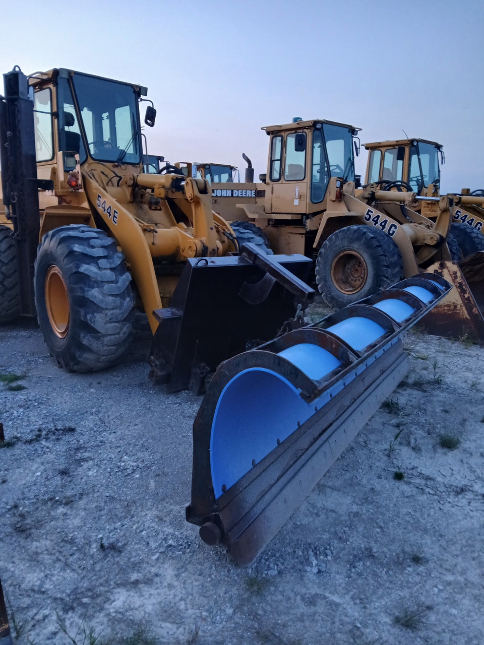 Snow plow operaters needed | Construction & Trades | Oshawa / Durham ...