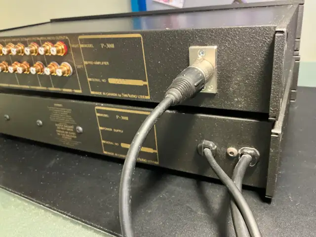 Préamplificateur audiophile Simaudio P3001- (fabricant moon) | Stereo ...