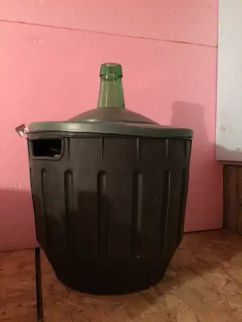 Touri à vin Tourie POTS MASSON | Hobbies & Crafts | Longueuil / South ...