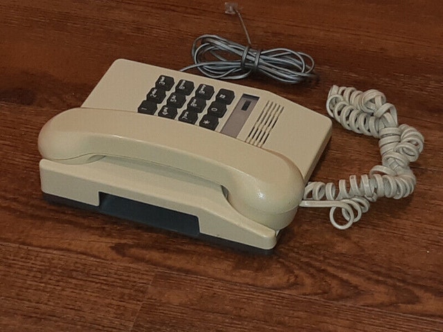 Vintage Northern Telecom Telephone Touch Tone No. RD 1983 Canada | Arts ...