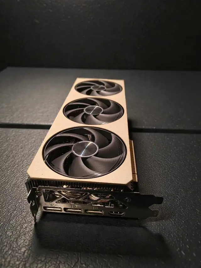 Carte Graphique MSI RTX 5070 Ti INSPIRE 3X OC (16GB GDDR7 | System ...