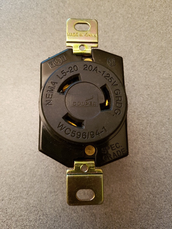 TURNLOCK RECEPTACLE 20A 125V 2P 3 WIRE GRDG. L520R | Autre | Laval/Rive ...
