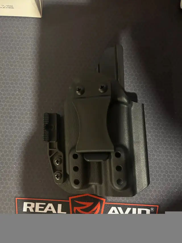 Gray Fox Strategic Wraight IWB GL 19 Holster with olight mi | Fishing ...