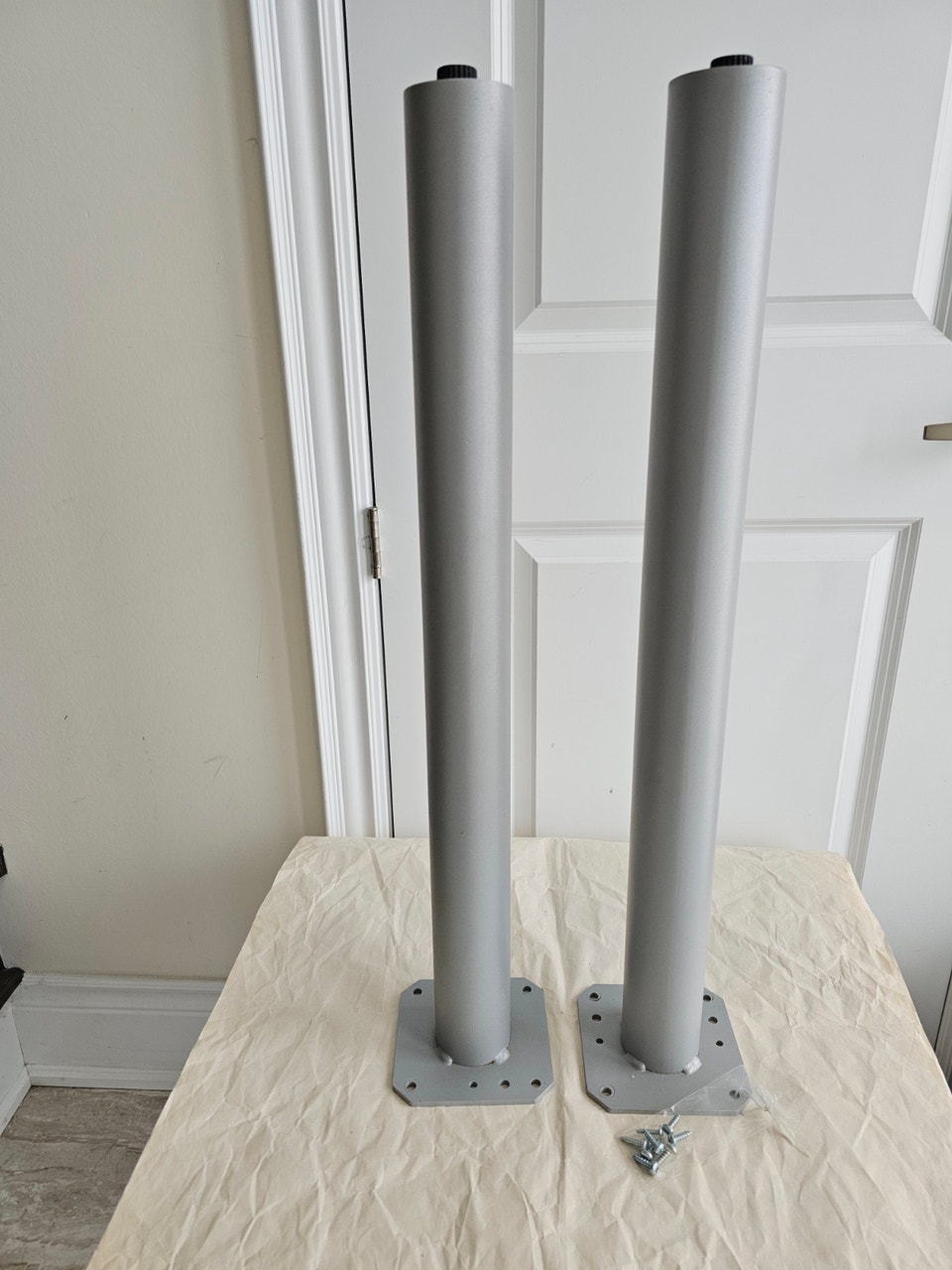 A pair of 28” Height Aluminum Alloy Heavy-Duty Table Leg stand | Other ...
