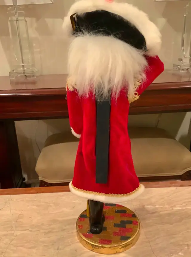 ⭐️1 TALL VERY RARE VINTAGE SALUTING MARCHING SOLDIER NUTCRACKER ...