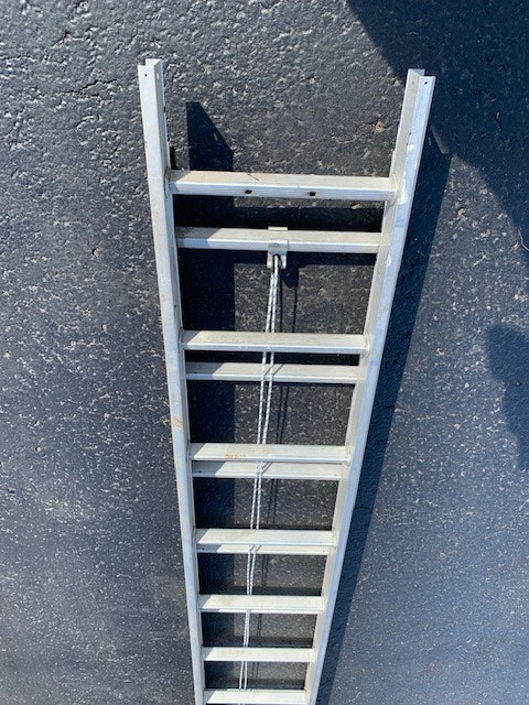 PRICE DROPPED Heavy Duty 40 foot Aluminum Extension Ladder | Ladders ...