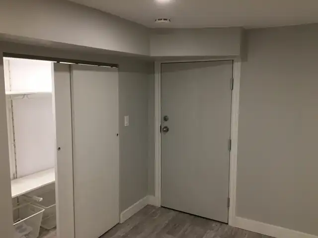 Bright Spacious Basement in Annex steps to Dupont subway | Long Term ...