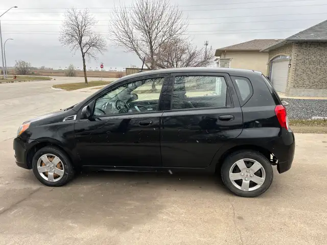 2010 PONTIAC G3 WAVE!!! SAFETIED!!! SUPER LOW KMS!!! | Cars & Trucks ...