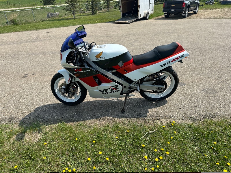 1987 Honda VFR400R NC21 NC30 NC24 | Sport Bikes | Strathcona County | Kijiji