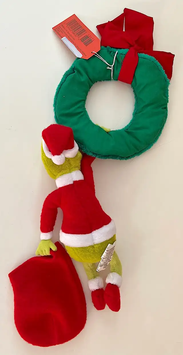 Dr Seuss Hallmark The Grinch Wreath Plush | Arts & Collectibles | City ...