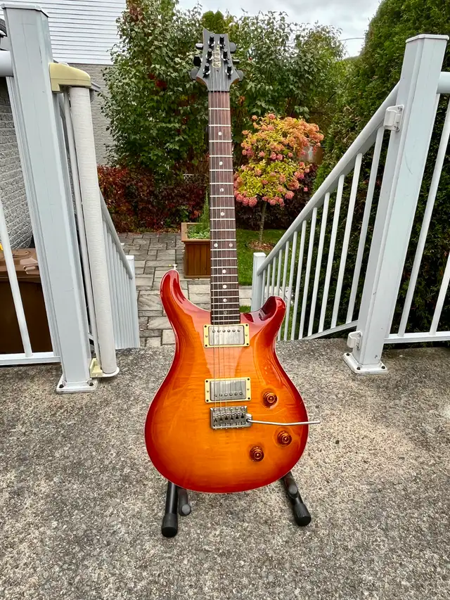 Guitare PRS CE 22 (made in usa) | Guitars | Laval / North Shore | Free ...