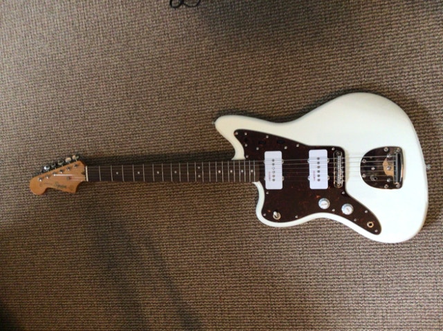 Fender Squier Jazzmaster left handed, custom pickups | Guitars ...