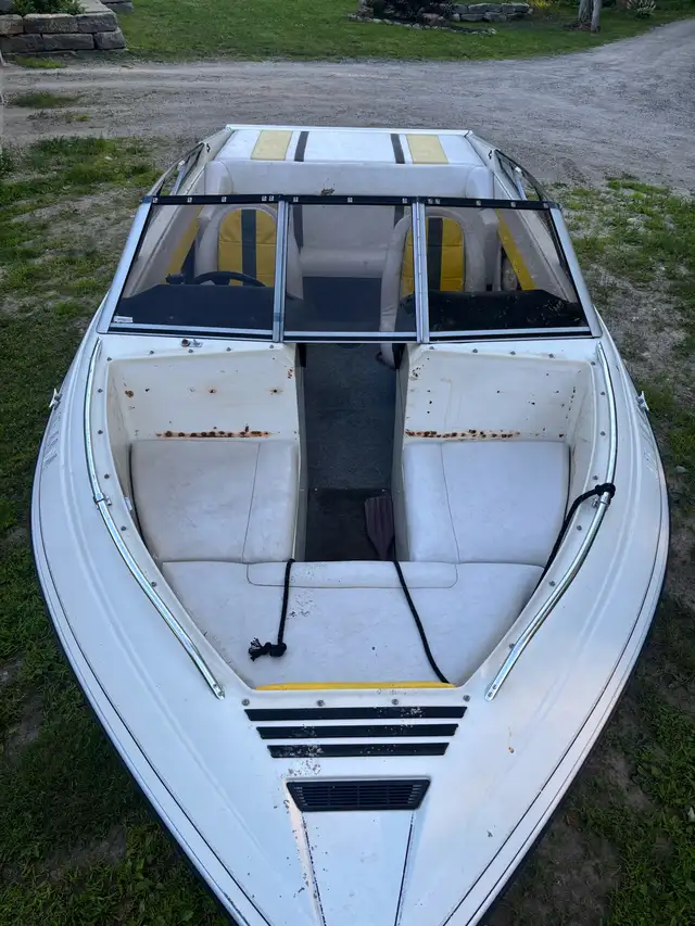 Edson bow rider | Powerboats & Motorboats | Kingston | Free local ...