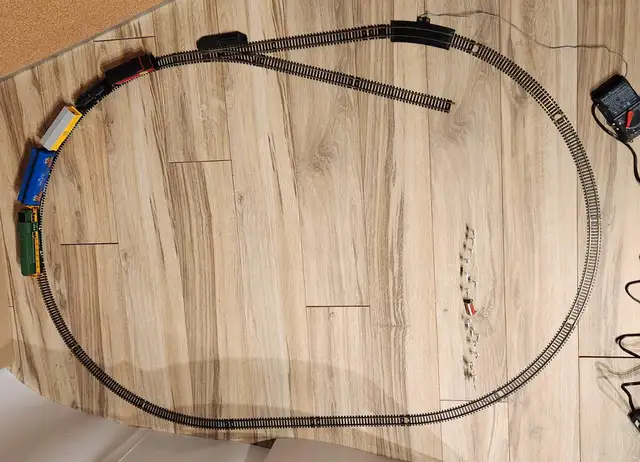 Model HO Scale Train Set - Complete & Working | Hobbies & Crafts | City ...