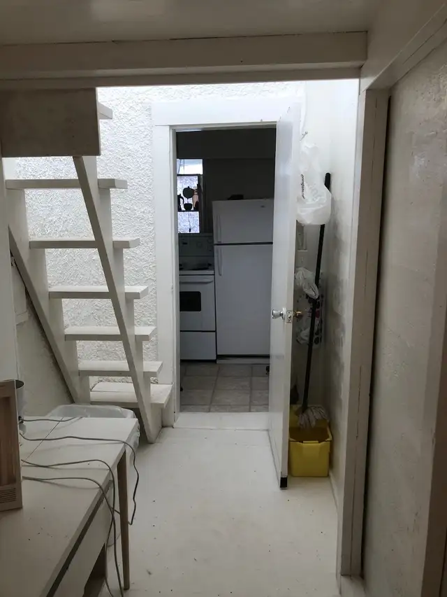 One bedroom + office/loft above Excalipurr Cat Cafe | Long Term Rentals ...