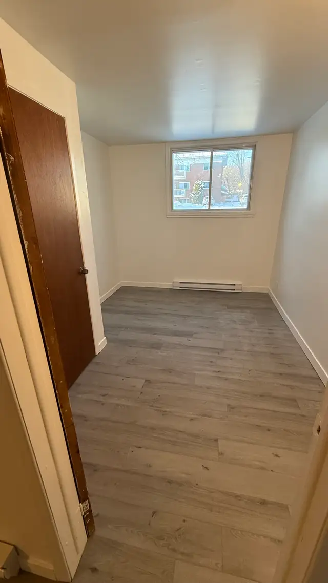 5 1/2 Libre renové Ste Therese | Long Term Rentals | Laval / North ...