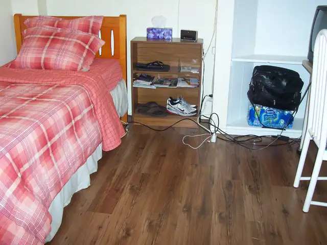 2b/1b Apt by Yonge Finch Subway entrance | Long Term Rentals | City of ...