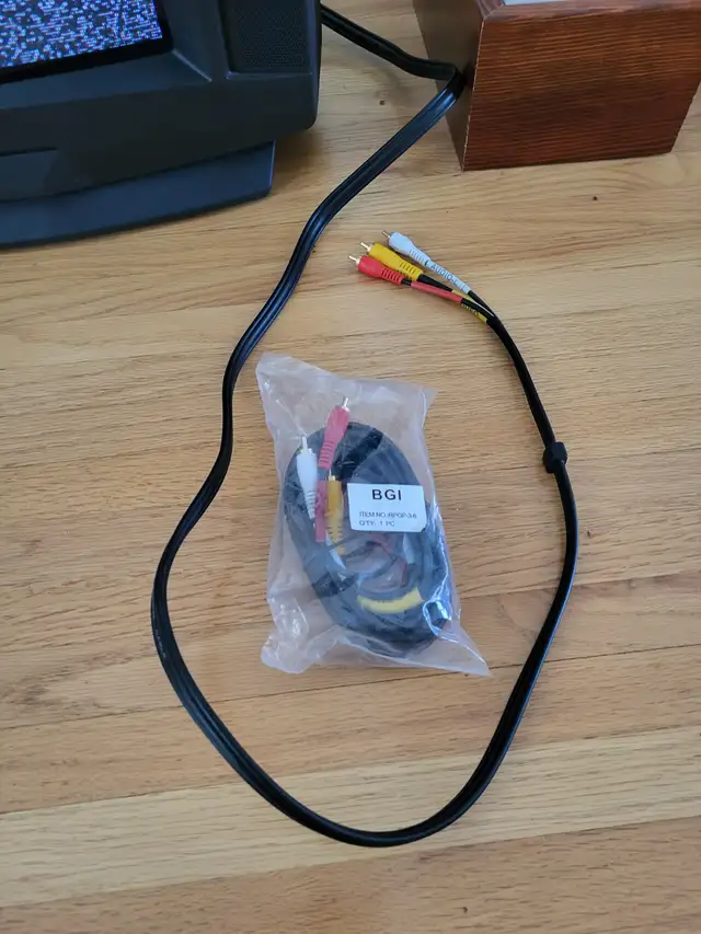 JVC Cathode Ray Tube TV, AV-27D202 | Free Stuff | Calgary | Free local ...