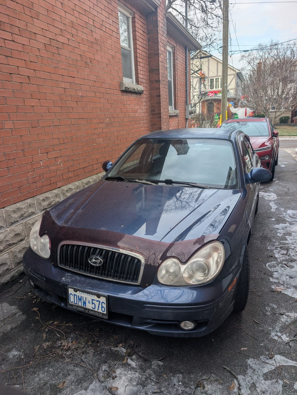 2004 Hyundai Sonata – Low KM, New Brakes, Winter Tires | Cars & Trucks | Hamilton | Free local ...