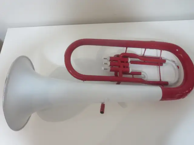 Bb Euphonium made by Getzen in USA Model " Caravel " | Brass ...