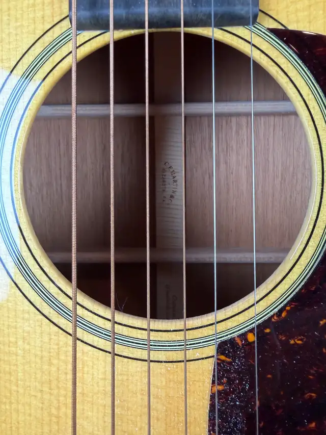 Martin 00-18 w original Hard Shell Case, (As Brand New) | Guitars ...