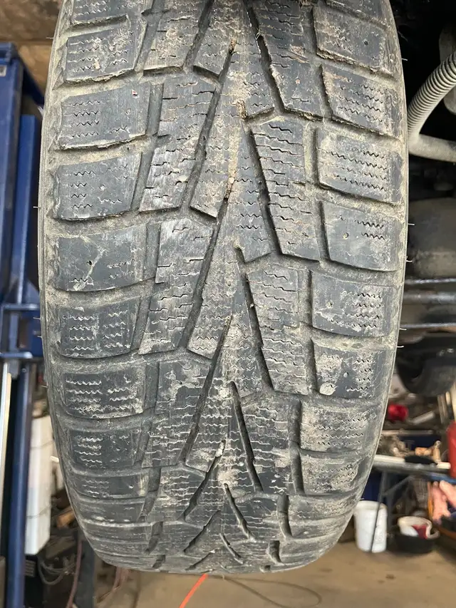 2006 Pontiac Vibe , $3000 | Cars & Trucks | Annapolis Valley | Free ...